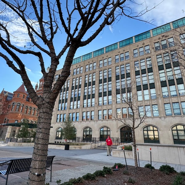 Dallas County Records Building - Government Building in Dallas