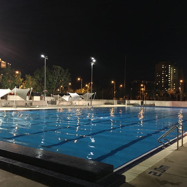 Kolam renang pusat maritim presint 5 - Swimming Pool