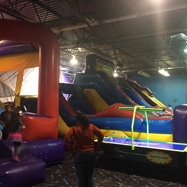 Pump It Up - 4230 Forbes Boulevard