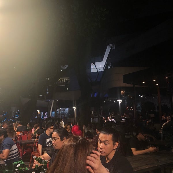 Al Capone's Ristorante & Bar - Orchard Road - 4 tips