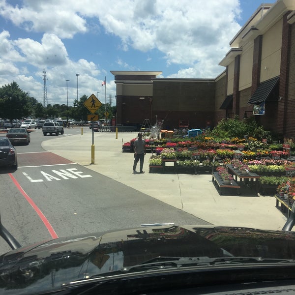 Walmart Supercenter - Charlotte, NC
