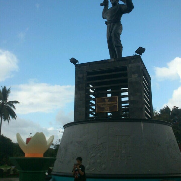 Pattimura Park, Merdeka Square - AMBON - Jl. Pattimura