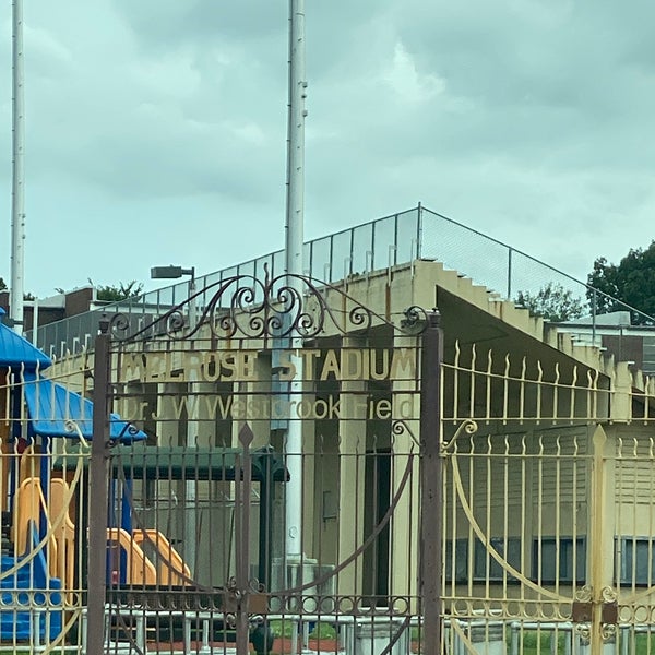 Melrose Stadium - Stadium