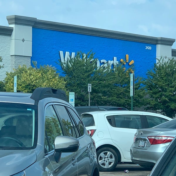 Walmart Supercenter - 2420 Supercenter Dr Ne