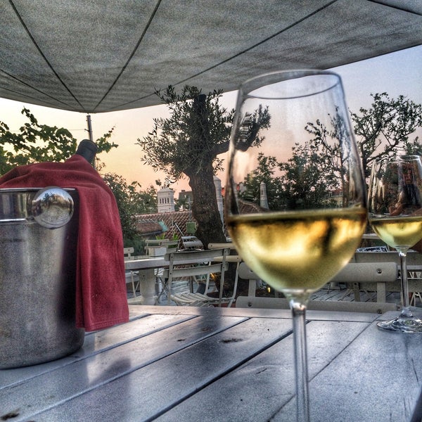 Wine Art Podrum - Dorćol - Višnjićeva 7