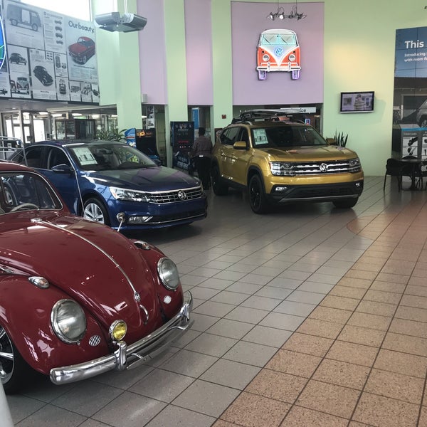 Bobby Beck's Lewisville Volkswagen - Car Dealership in Lewisville