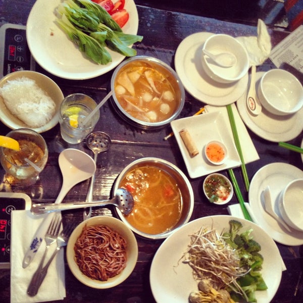 Noodles & Rice Cafe - Asian Restaurant in Colonialtown North