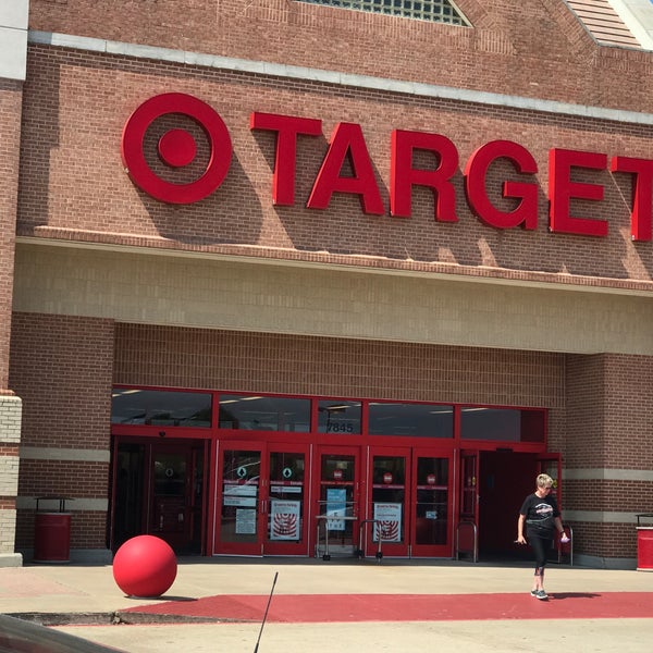 Photos at Target - MaCarthur Park at Las Colinas - 7845 N MacArthur Blvd