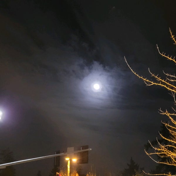 Mercer Island Park & Ride - Bus Line in Mercer Island