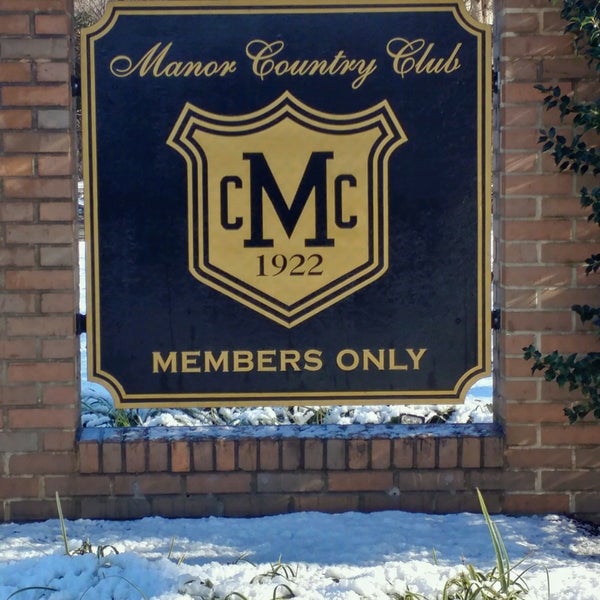 Manor Country Club - 3 tips from 417 visitors
