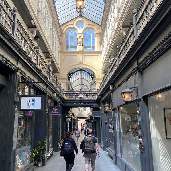 Castle Arcade - High St