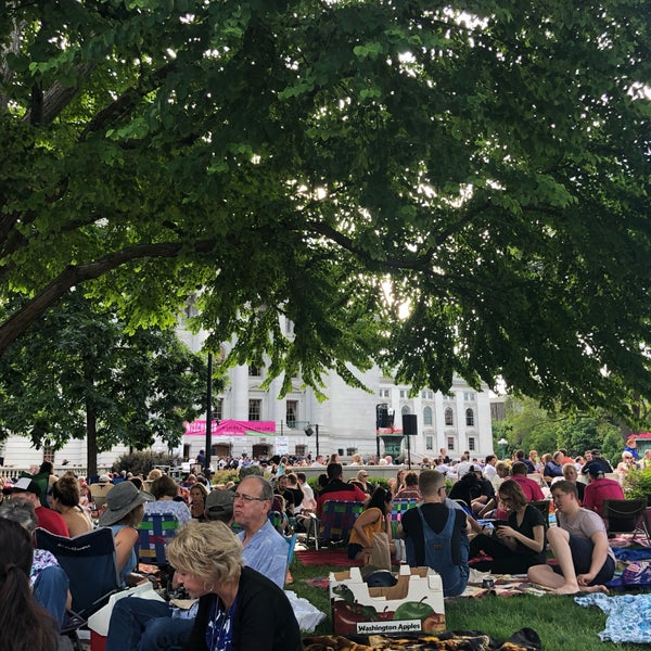 Wisconsin Chamber Orchestra Concert on the Square - Music Venue in ...