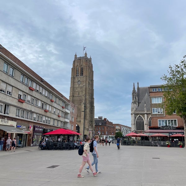 Beffroi de Saint-Éloi de Dunkerque - Place du Beffroi