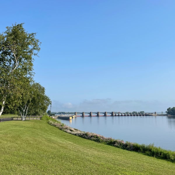 Dresbach Rest Area/MN Welcome Center - 3 tips