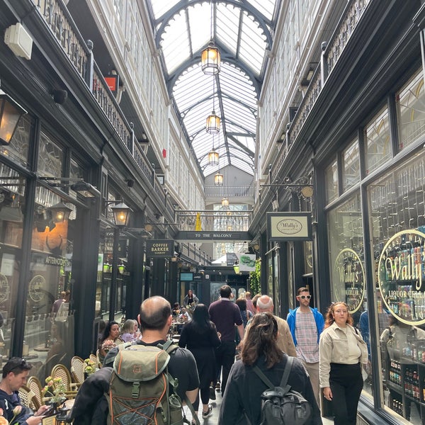 Castle Arcade - High St