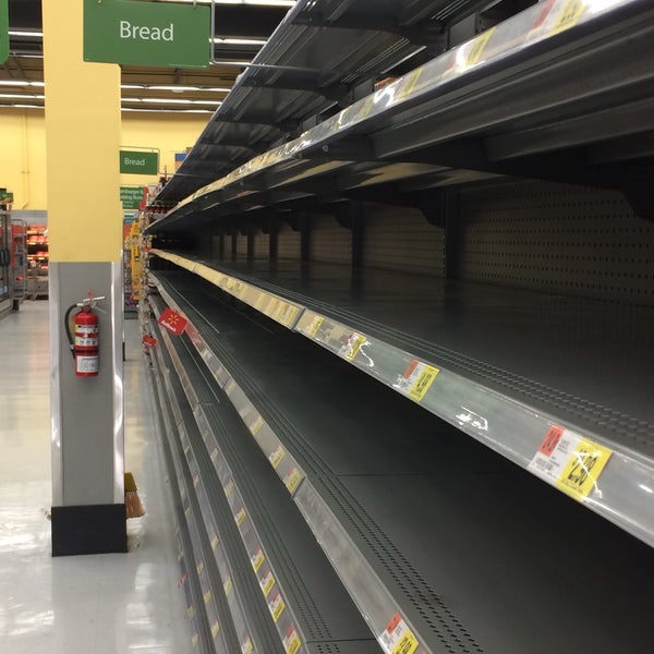 Walmart Neighborhood Market - 3155 South Federal Highway