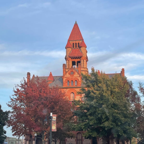 Sulphur Springs Downtown Square - 2 tips