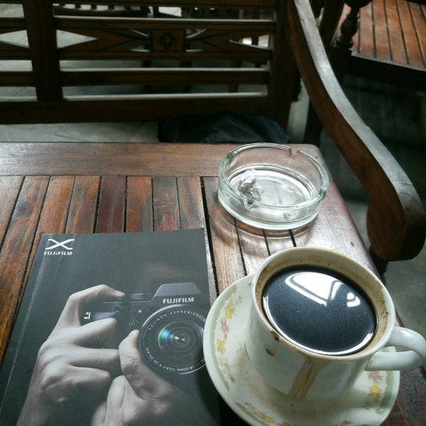 Warung Kopi Semesta - Coffee Shop