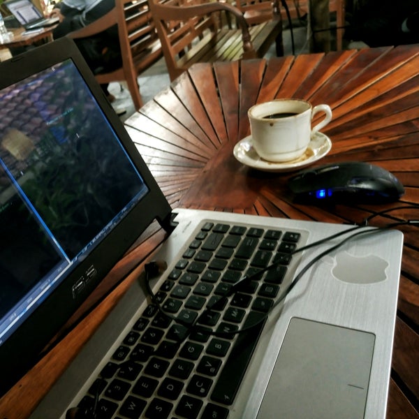 Warung Kopi Semesta - Coffee Shop