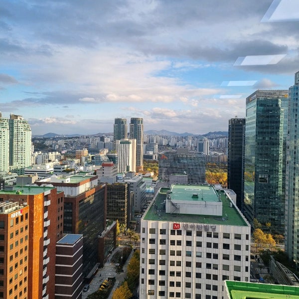 한국교직원공제회관 - 여의도동 - 영등포구 여의나루로 50