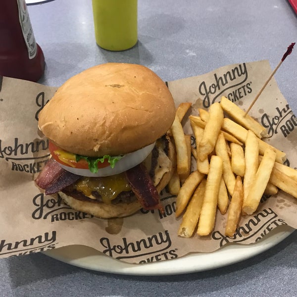 Johnny Rockets - 111 tips