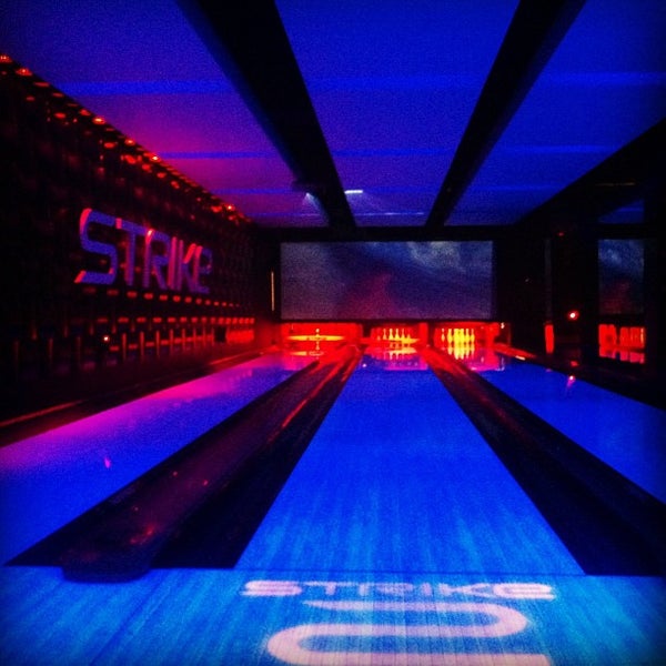 Photos at Strike Bowling Bar - Darling Harbour - 10 tips from 1336 visitors