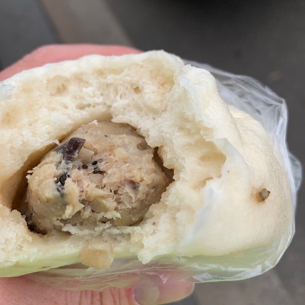 To's Bakery - 122 Hopkins St