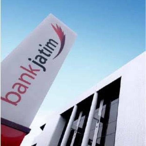 Kantor Pusat Bank Jatim - Office