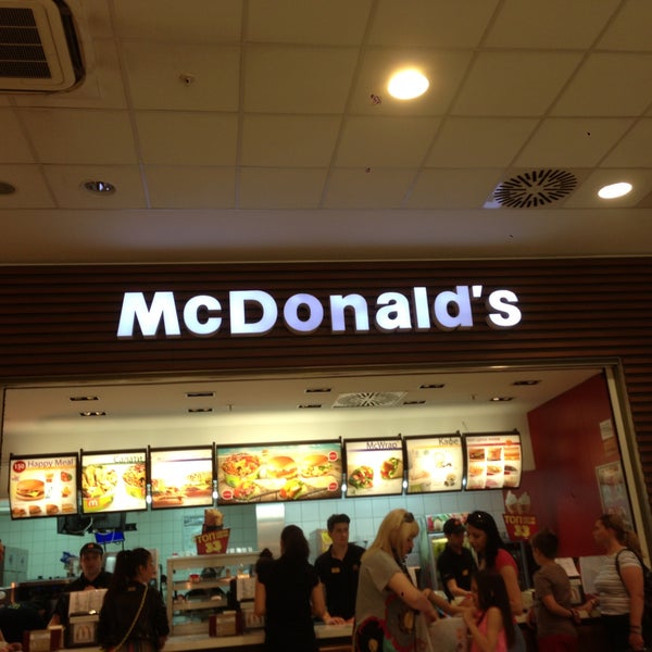 McDonald's (VERO Центар) (Now Closed) - Fast Food Restaurant in Skopje