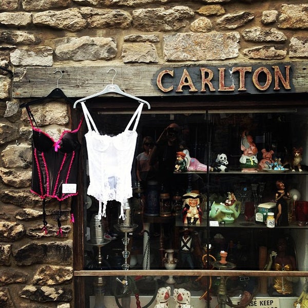 Carlton Emporium - Antique Store in Castleton