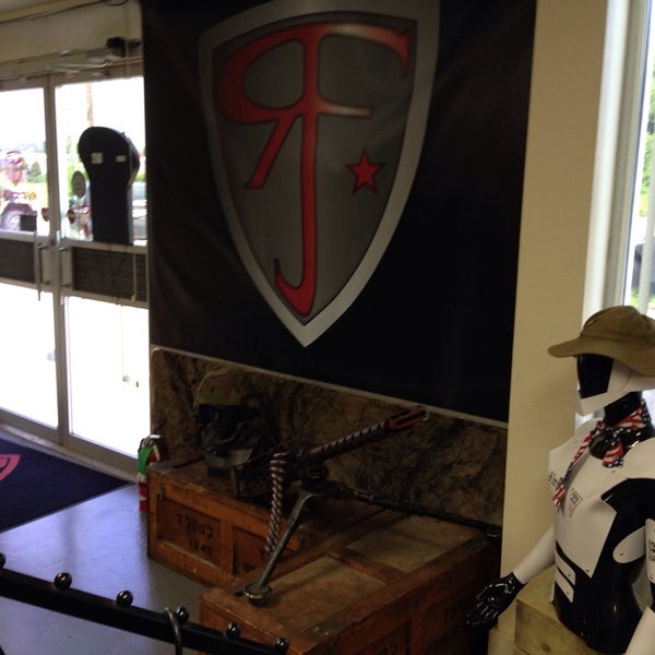 Red Jacket Firearms - Hobby Store