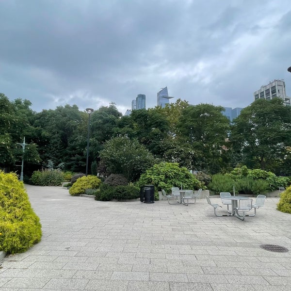 Pier 62 - Hudson River Park - Chelsea - West Side Hwy