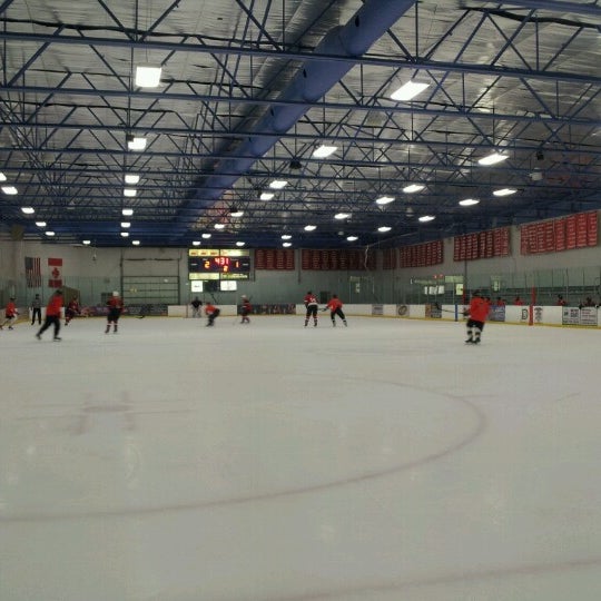 Mt Clemens Ice Arena - 6 tips from 502 visitors