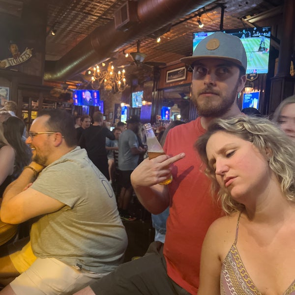 Declan's Irish Pub - Old Town - Chicago, IL