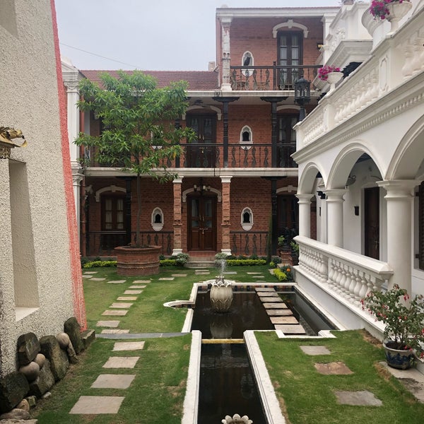 Babar Mahal Revisited - 2 tips