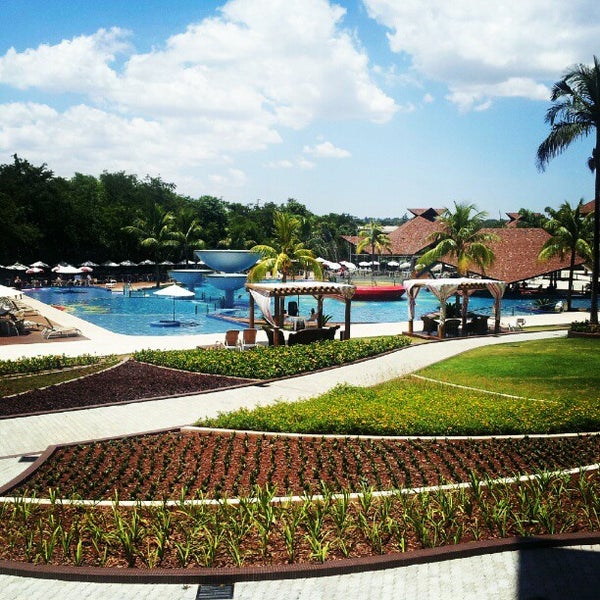 Piscina Recanto Park Hotel - Foz do Iguaçu, PR