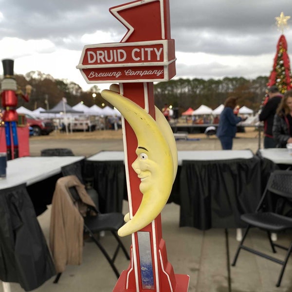 Redstone Arsenal Activity Field - 2 tips