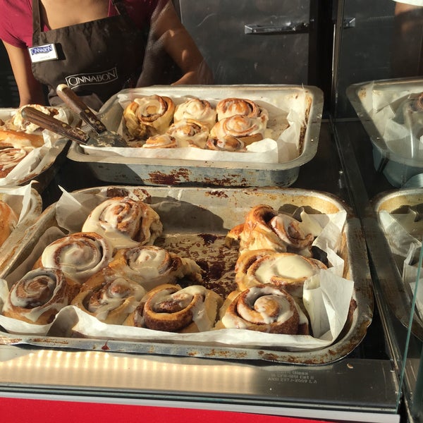 Cinnabon - Bakery in East Louisville