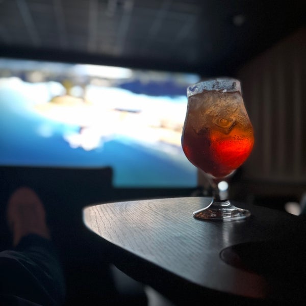 Hoyts Premium Class - Movie Theater in Buenos Aires