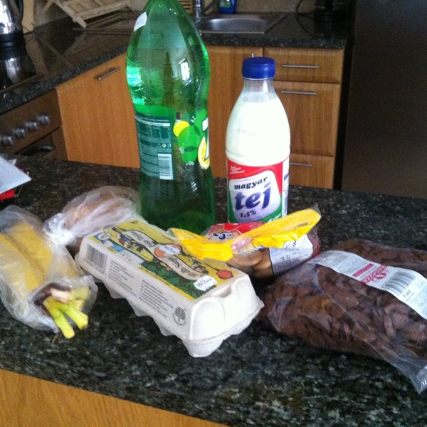 Roni ABC - Grocery Store in Budapest