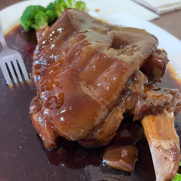 Chengdu Style Restaurant - Southside - 9 tips from 416 visitors