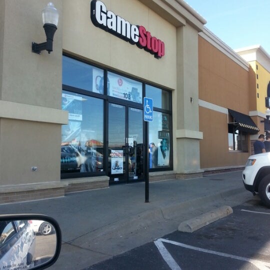 GameStop - 2413 N Maize Rd