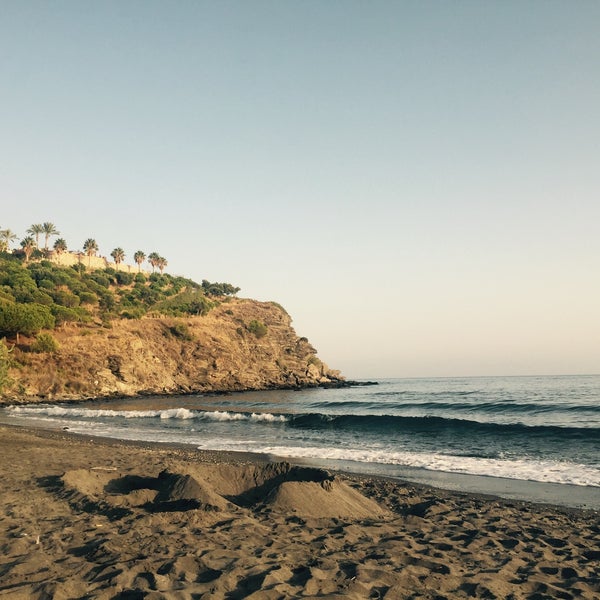 Playa de Calabajío - 6 tips from 104 visitors