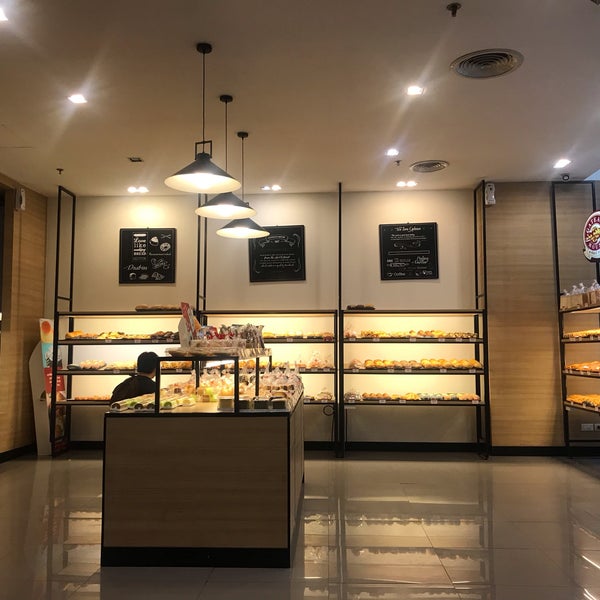 Gateaux House (กาโตว์ เฮ้าส์) - Bakery