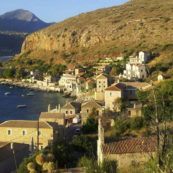 Λιμένι (Limeni) - 4 tips from 637 visitors