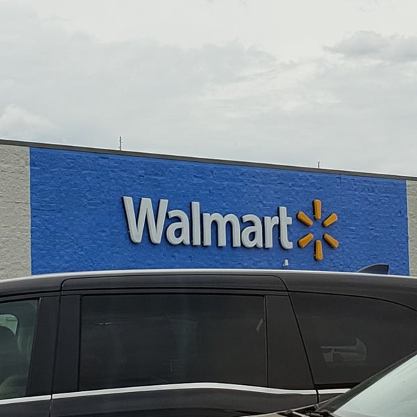 Walmart Supercenter - Big Box Store