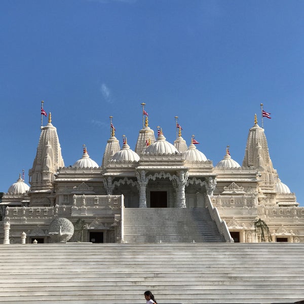 BAPS Shri Swaminarayan Mandir - Hindu Temple
