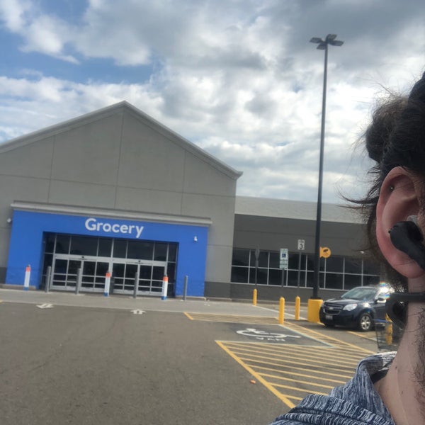 Walmart Supercenter - Hipermercado