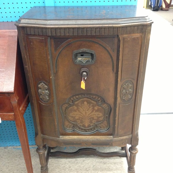 Photos at Peddler's Mall - Fern Creek - Louisville, KY