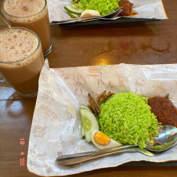 Teh Tarik Place - Menara Manulife - Asian Restaurant in Damansara Heights